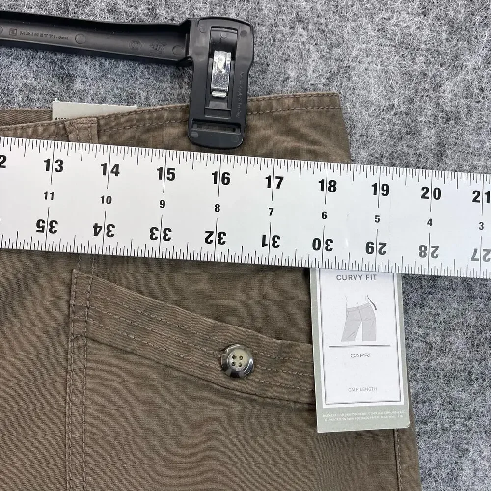 Dockers | Pants & Jumpsuits | Dockers Capri Size 6 Mid Rise Curvy Fit ...